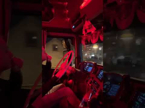 Scania Next Generation V8 open pipe sound!🤠😍 #cockpitview #short #scania #scaniav8