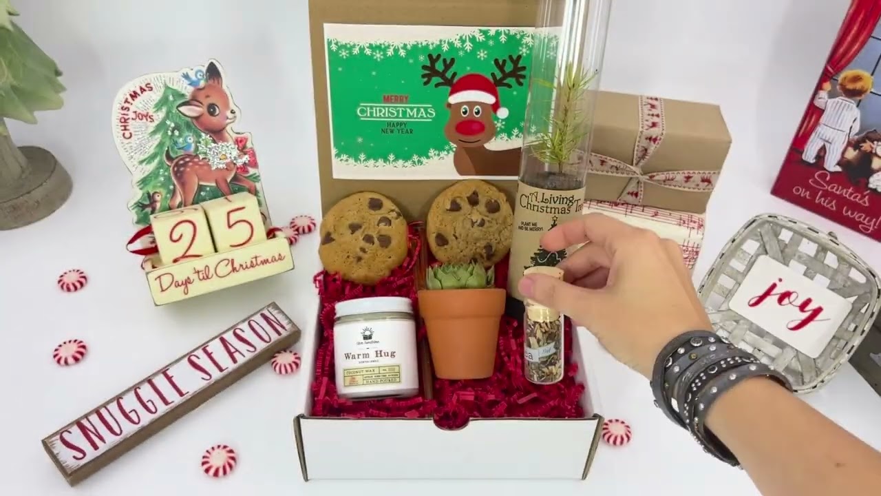 Give Sunshine Merry & Bright Holiday Gift Box Unboxing