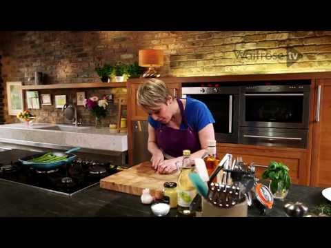Griddled Asparagus and Tomato with Pecorino | Waitrose