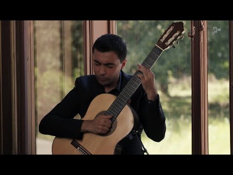 mdw Artists Portraits: Tizoc Romero, guitar