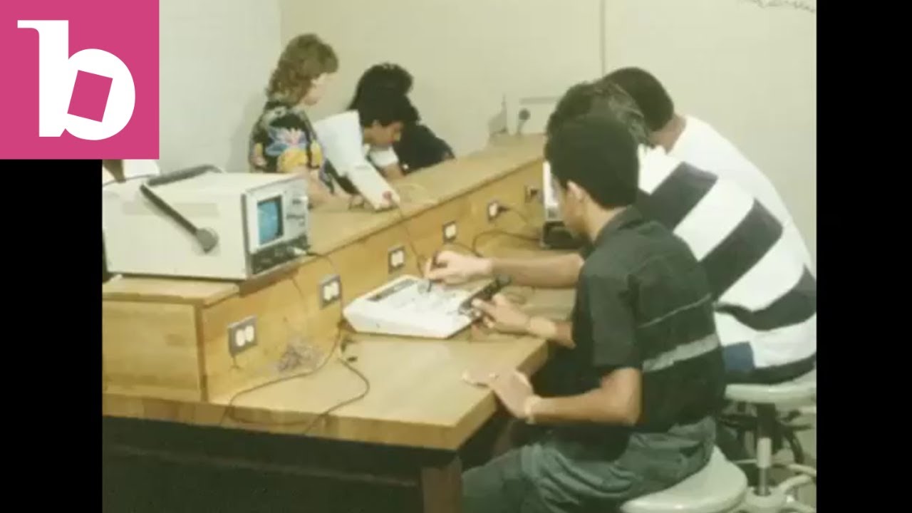A/V Geeks - Electronics classroom: 1980s