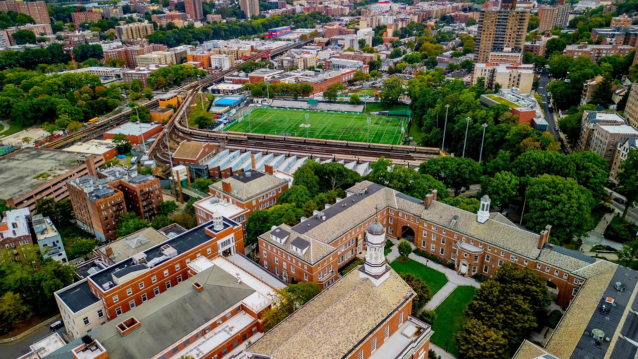 Manhattan University - The College Tour