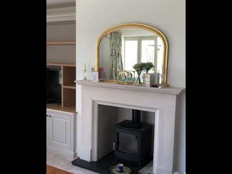 Fitted alcove cabinets