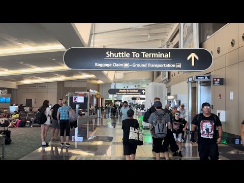 Arriving in Tampa (TPA) Airport Walk Tour