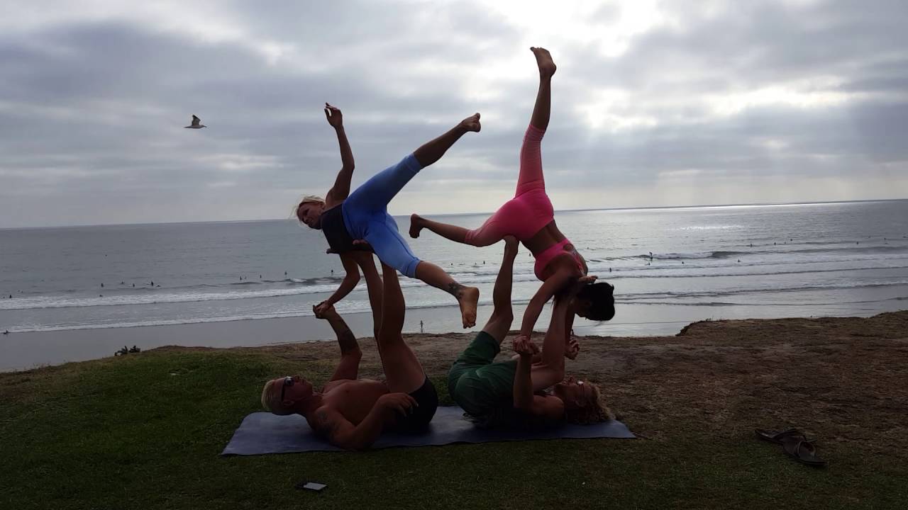 Four person flow! Acro yoga washing machine
