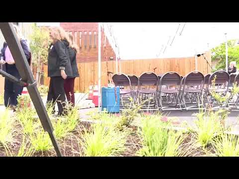 Gov. Kotek attends ribbon cutting ceremony for new Mental Health Crisis Center in Corvallis