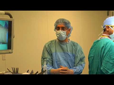 St Joe's Live Video 13 Recipient kidney turns pink and Dr. Kapoor Q&A in the OR