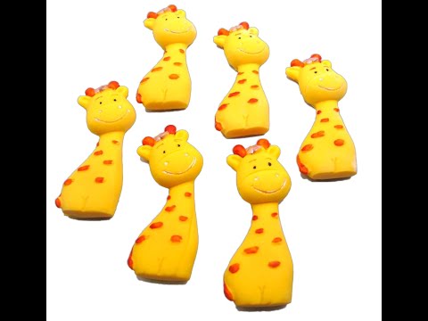 Giraffe cake toppers - idea decorations for a baby shower or birthday cake