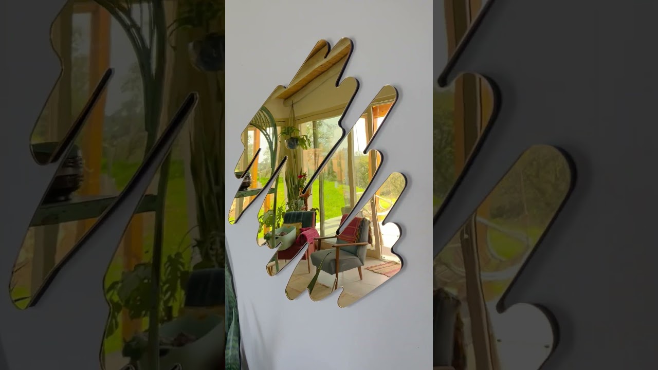 Scribble Mirror. Gold