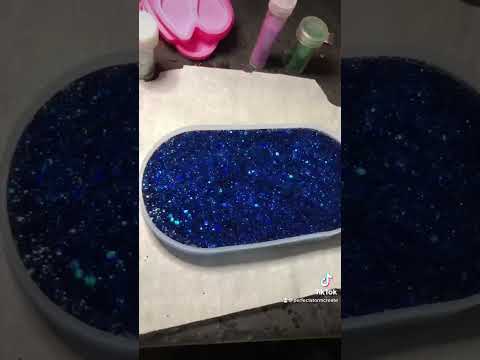 Pikachu Resin Tray (Pokémon)