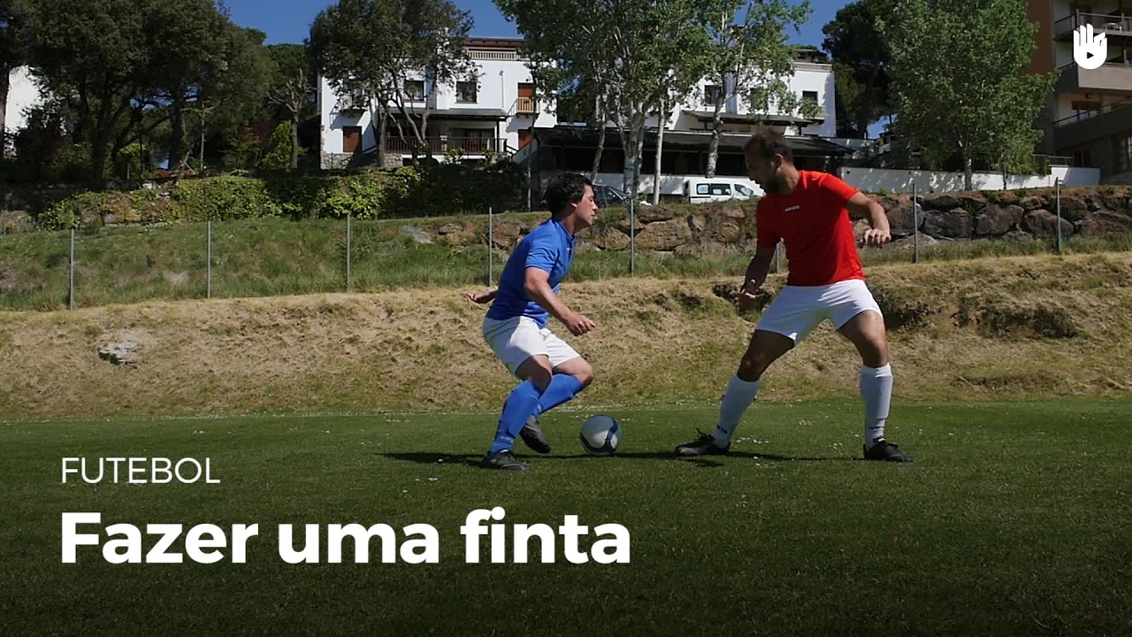 Fazer uma finta ou drible de corpo - Como jogar futebol | Sikana