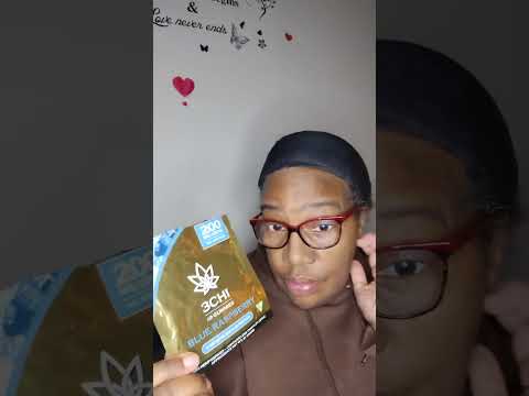 3CHI BLUE RASPBERRY GUMMIES REVIEW/BLUE DREAMS SMOKE SHOP