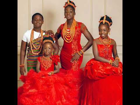 Nollywood Actress Mercy Johnson shares lovely photos of her family.Please subscribe to channel🙏