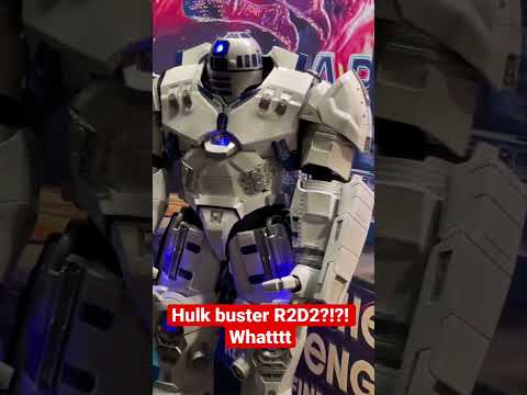 This Hulkbuster R2D2 cosplay was insane!!