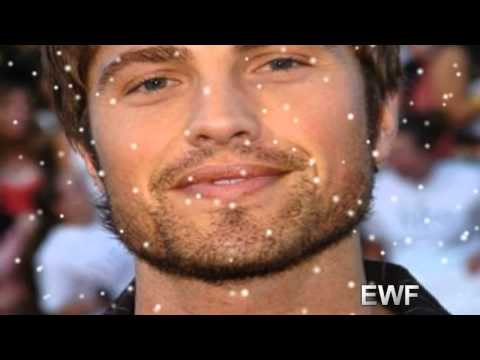 Merry Christmas – Eric Winter – ERICWINTERFANS – The Official Fansite