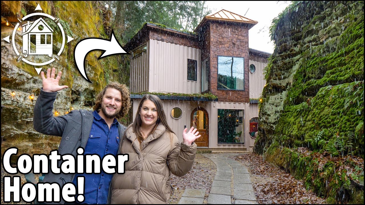 The Roca Box Hop Is a Cantilever Container Home Nestled Between Two ...