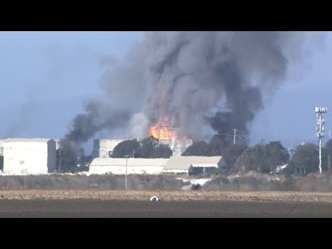 Fire reignites at Moss Landing Power Plant, world's largest battery storage plant