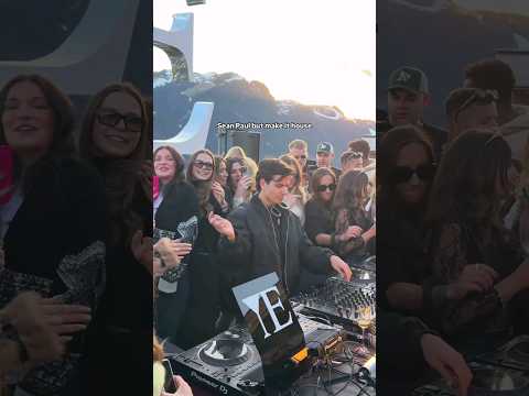 Good Vibes w/ Levi π»ππ₯ #levi #sunsetparty #dancing #techno #afrohouse #festivalvibes #housemusic