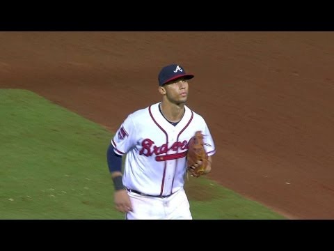 MIA@ATL: Varvaro gets double play to retire the side