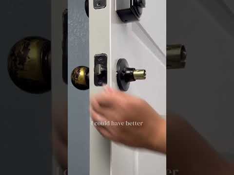 Changing out a door knob is easy and if you mess up donโt worry, your house will remain standing. ๐