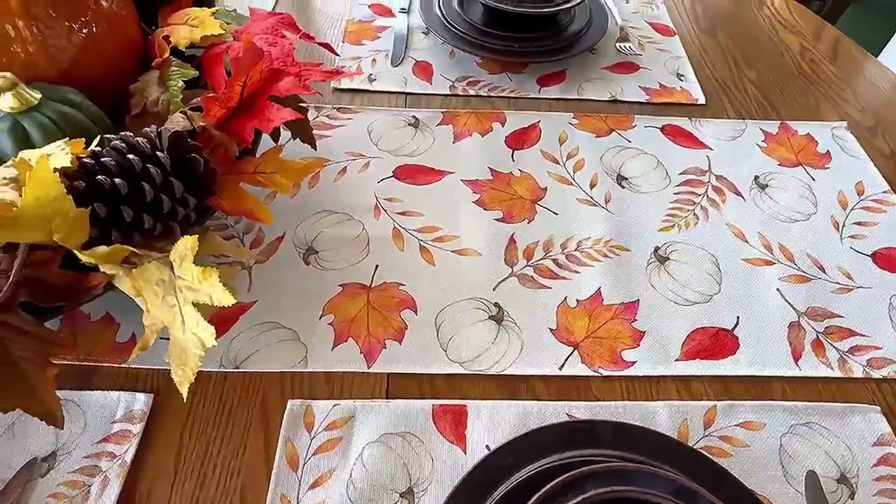 U'Artlines Fall Table Runner, Thanksgiving Autumn Harvest Orange Pumpkins Maple Leaves Buffalo Plaid