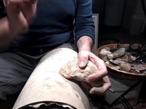 Quick reduction of a tough flint nodule