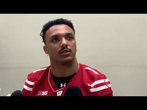 Wisconsin running back Chez Mellusi on team's new-look running back room in 2024 season