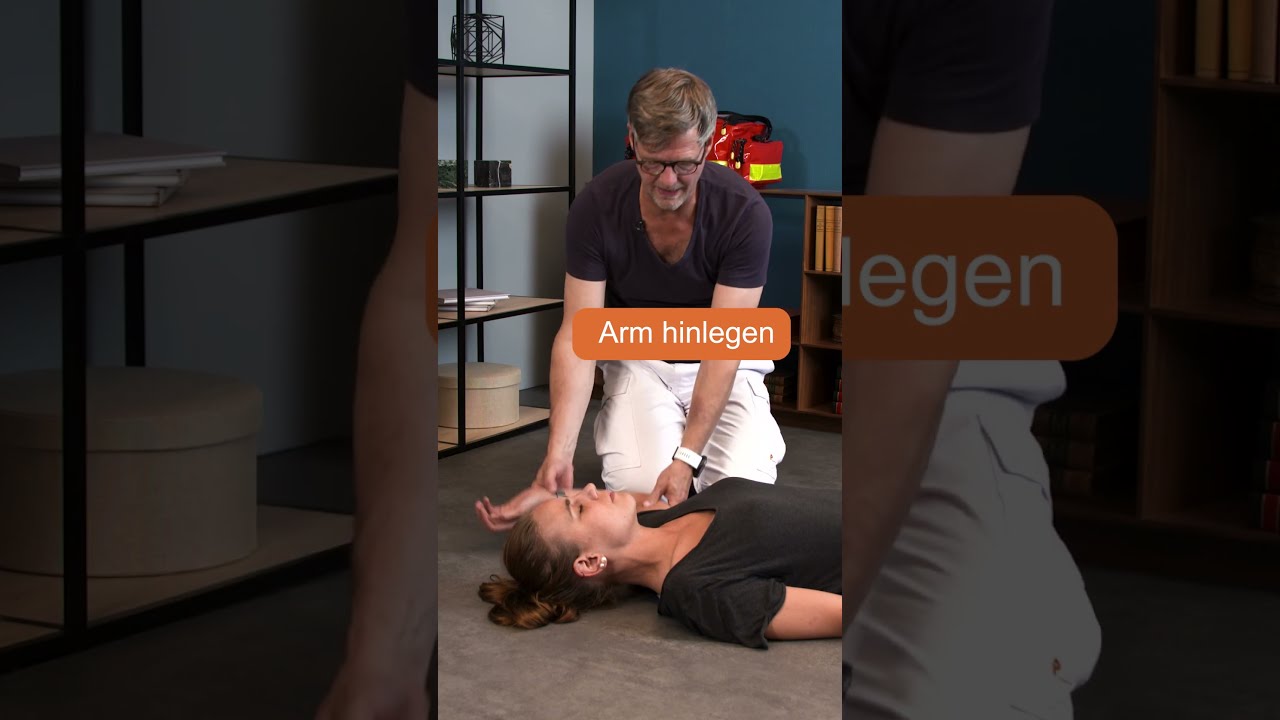 How does a proper lateral position work? #emergency #firstaid #savelives #medicine