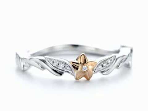 Two-Tone Flower and Leaf Diamond Wedding Band