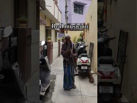 Real musician on streets #food #music #song #91stories