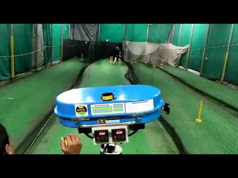 Cricket Bowling Machine at Best Price in India