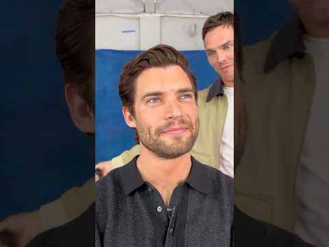 #DavidCorenswet & #NicholasHoult recreate a scene from #ThePrincessDiaries. #Superman #Shorts