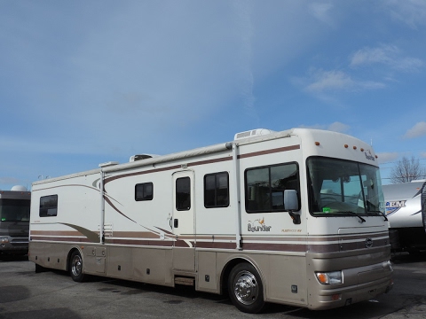 2001 Fleetwood Bounder 36S