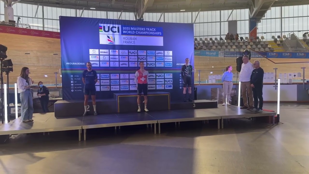 2025 Masters Worlds M35 39 Scratch Race podium