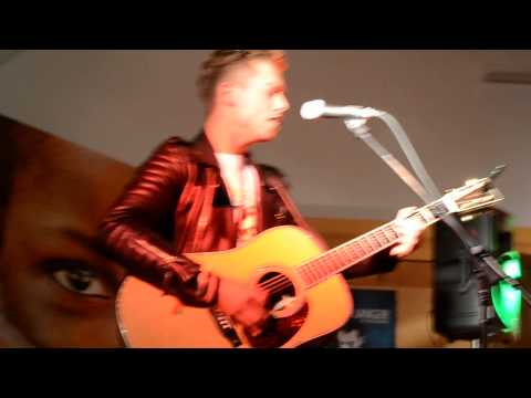 Mads Langer intim koncert d 19.10- This Is How Love Is Made