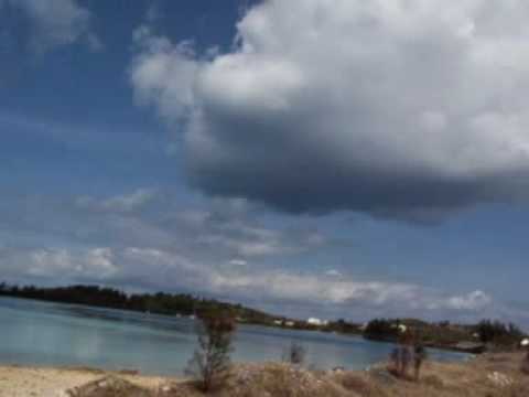 Drive to the Airport in BERMUDA!