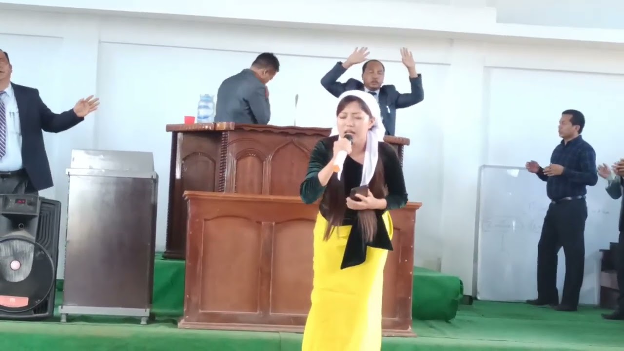 V. T Lalhmangaihsangi - Hmanah mosian kanaan a thlir