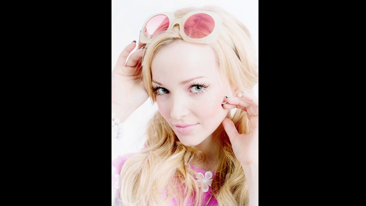 dove cameron  fotos / Dove Cameron  pictures
