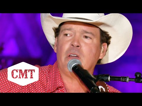 Tracy Lawrence and Clay Walker Perform "Find Out Who Your Friends Are" | CMT Campfire Sessions
