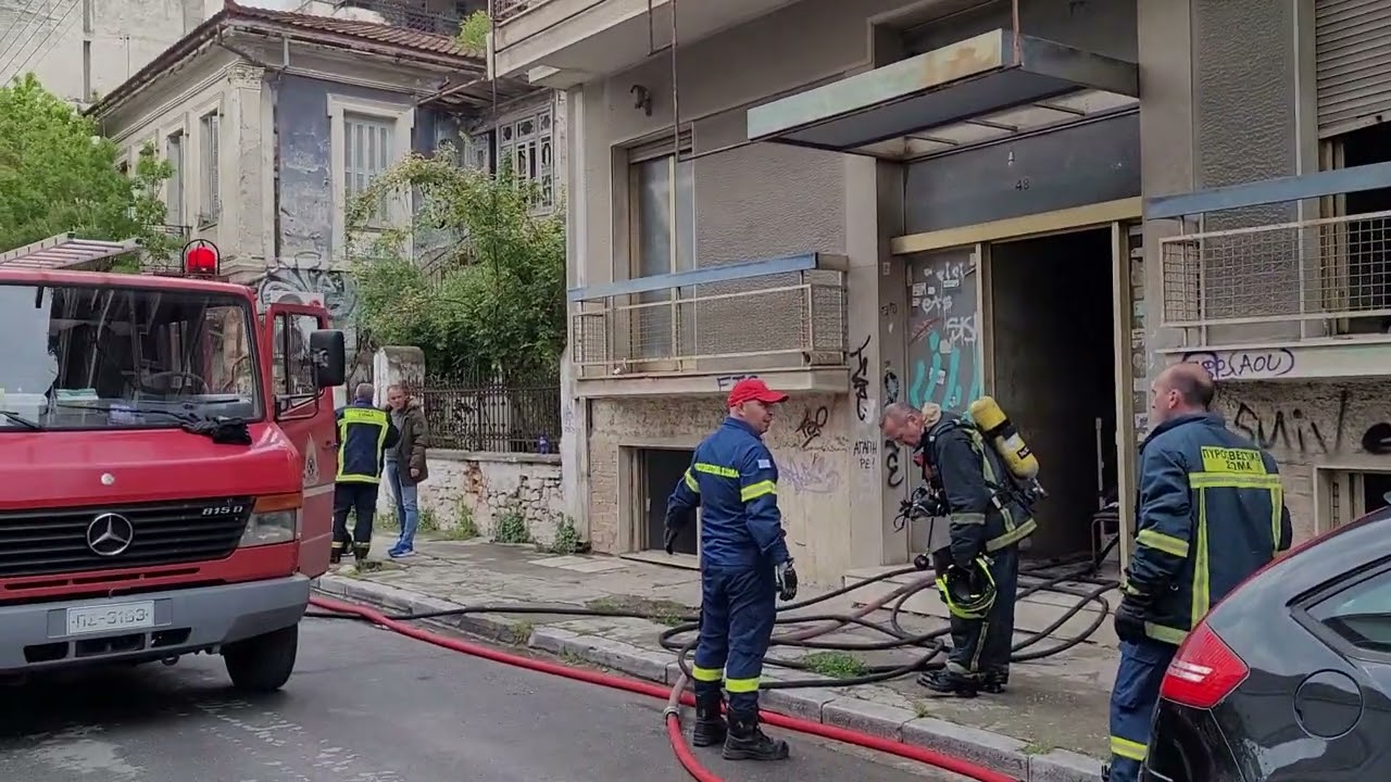 Αναστάτωση από φωτιά σε υπόγειο πολυκατοικίας στο κέντρο της Λάρισας ...
