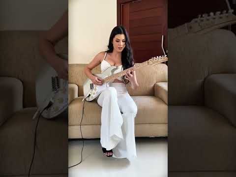 Larissa Liveir Sultans Of Swing ❤️😘 #shorts #larissa #guitarist #guitar