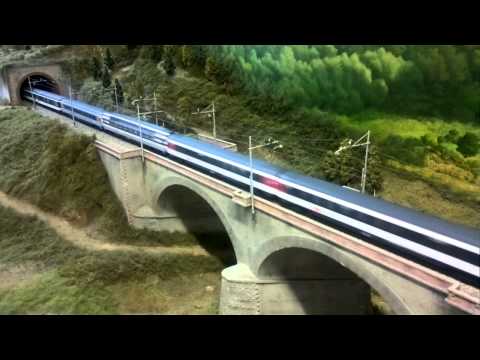 InterRegio Locarno - Zurigo (scala HO 1:87)