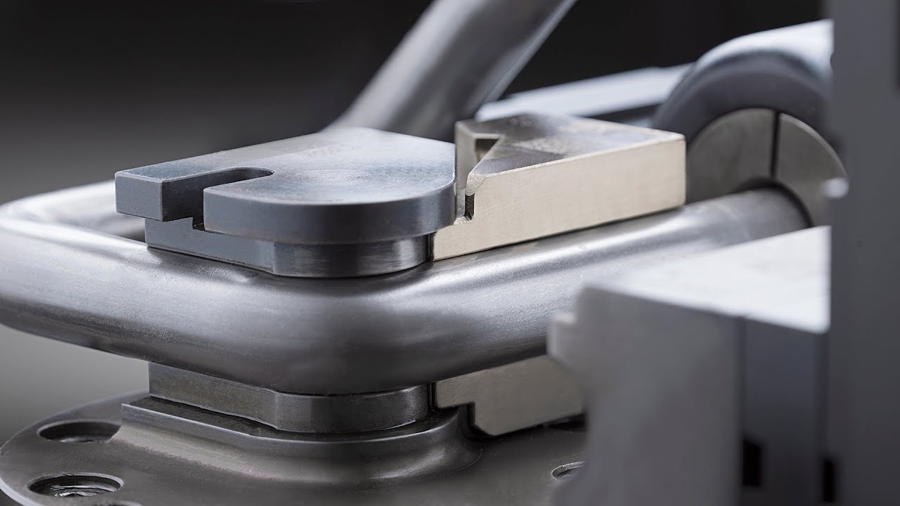 Tube bending machine ELECT | BLM GROUP
