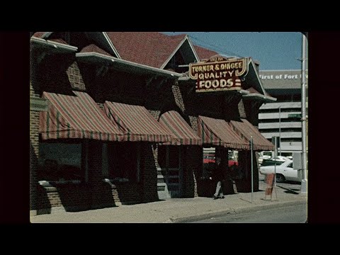 Turner and Dingee Quality Foods in Fort Worth - April 1974