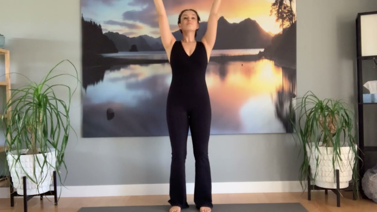 Urdhva Hastasana | Extended Standing Pose