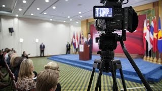 Multi Media Journalist Overview | What is a multi media journalist ...