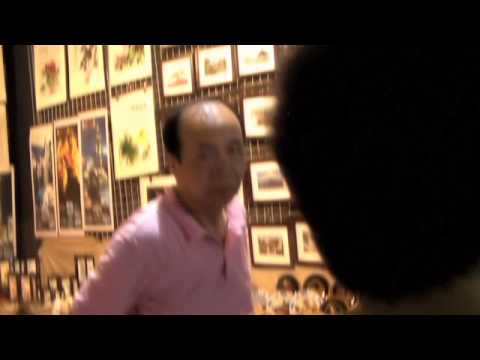 Prefuse 73 - Pescado. Hong Kong Night Market @Temple Street.