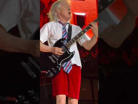 AC/DC in Nashville 2025 — The bell tolls… “Hells Bells” shakes the night! ⚡🔥 #ACDC #Nashville #Live