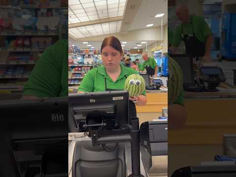 The cashiers reaction to googly eyes is hilarious 🤣