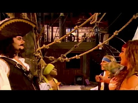 Pirates Dinner Adventure debuts